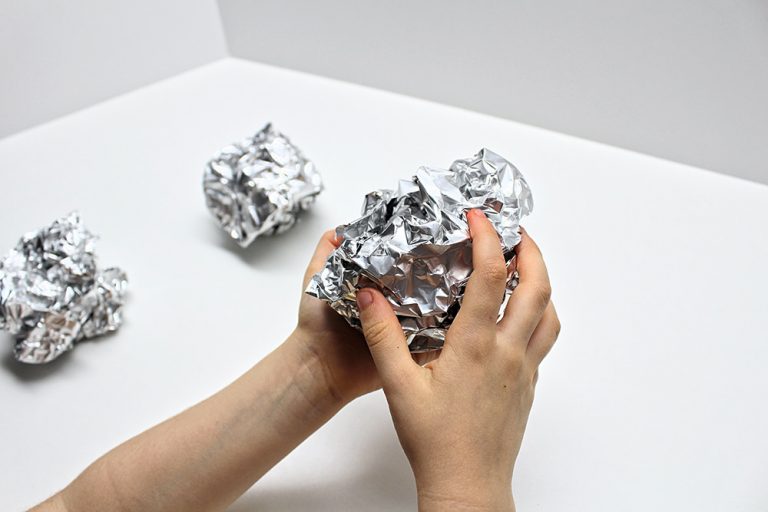 13 Low-Prep Activities for Destructive Toddlers - The Craft-at-Home Family