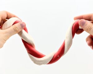 Edible Candy Cane Slime (with Peppermint Extract!) - The Craft-at-Home ...