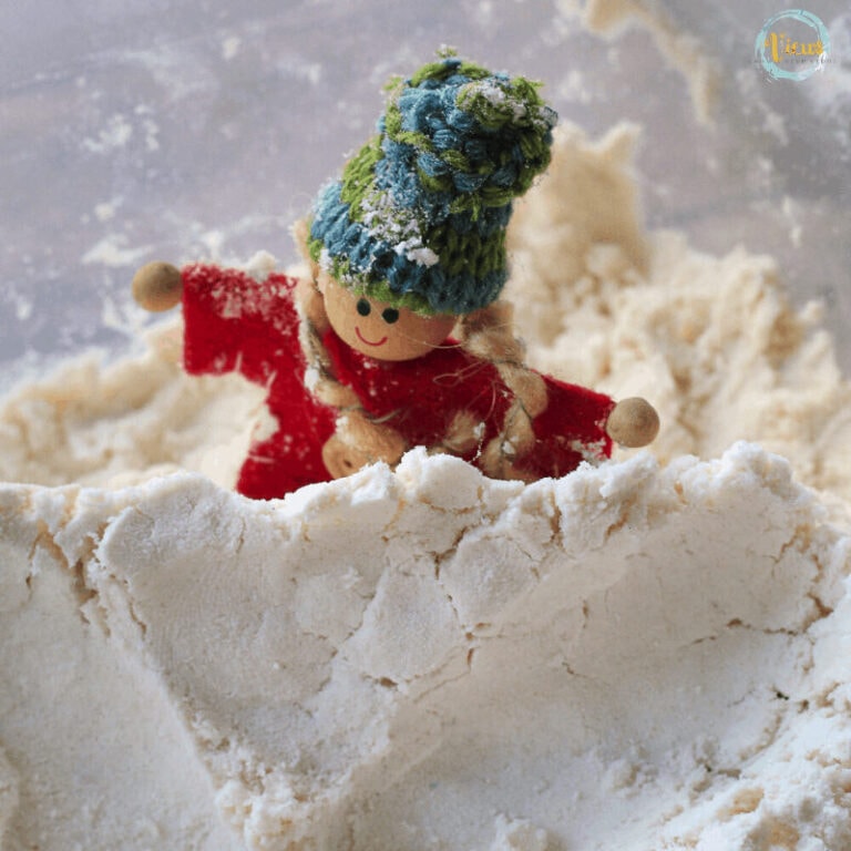 37 Fantastic Winter Sensory Bin Ideas for Kids - The Craft-at-Home Family