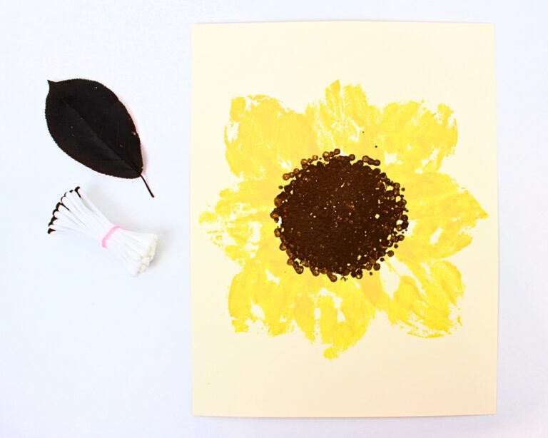 Bundled Q-Tip & Leaf Print Sunflower - The Craft-at-Home Family