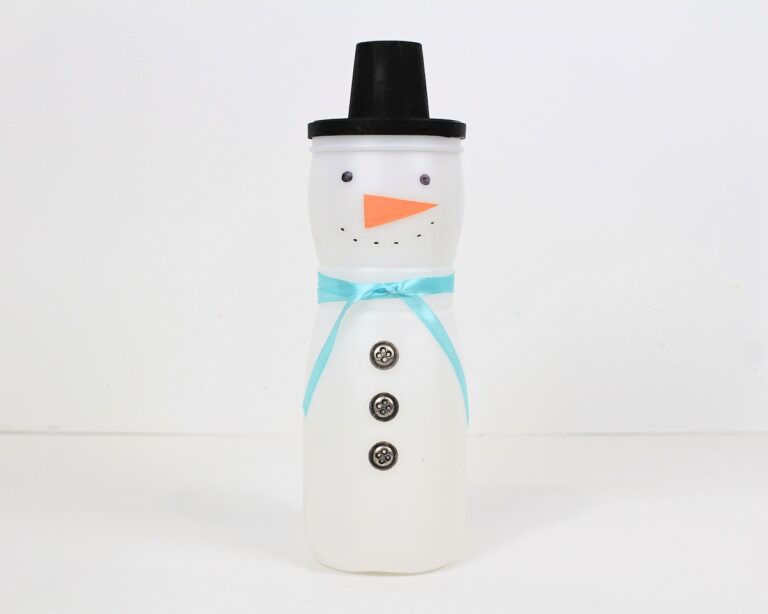 Recycled Puff Container Snowman - The Craft-at-Home Family